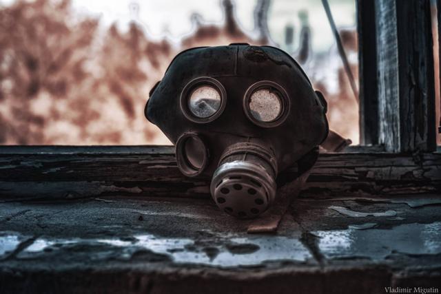 30+ years later: Haunting pictures of Chernobyl in infrared photography ...