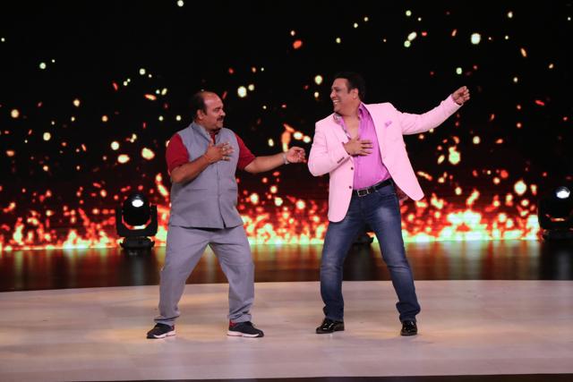 Dancing uncle Sanjeev Srivastava shakes a leg with Govinda, Madhuri ...