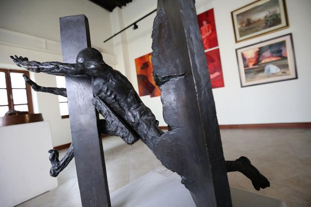 In pics: These modern sculptors, their statues are forbidden in Kuwaiti ...