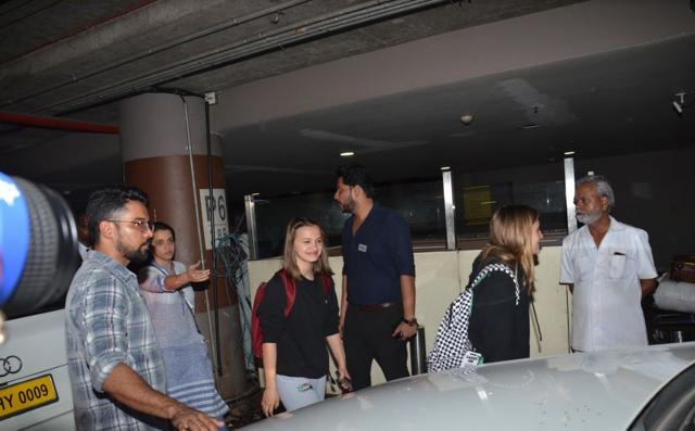 Avengers: Endgame director Joe Russo arrives in Mumbai with his family ...