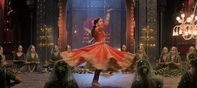 Kalank trailer: From Kriti Sanon’s dance number to Madhuri Dixit’s ...