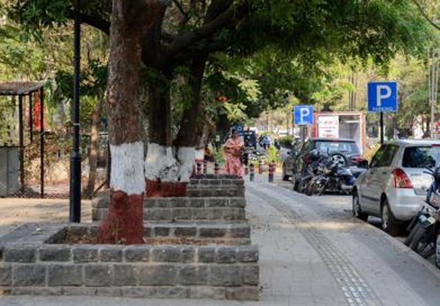 Pedestrians in peril as Pune’s walkability quotient questioned ...