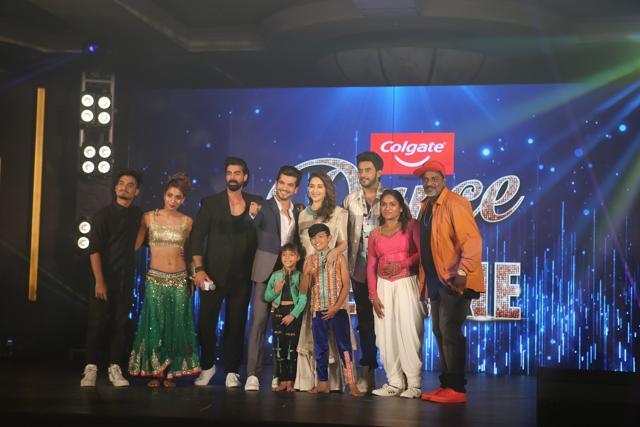 Madhuri Dixit gives an impromptu performance, says ‘I just realized ...