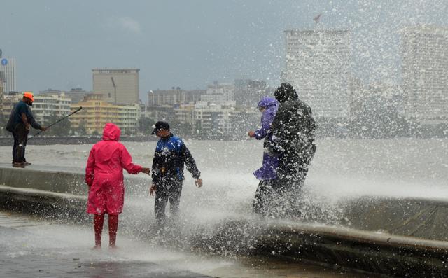 Status update on Mumbai rains: 10 quick facts | Latest News India ...