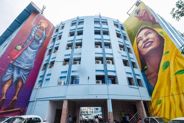 Power of art: Patna’s Vidyut Bhawan facade turned into vibrant canvas ...