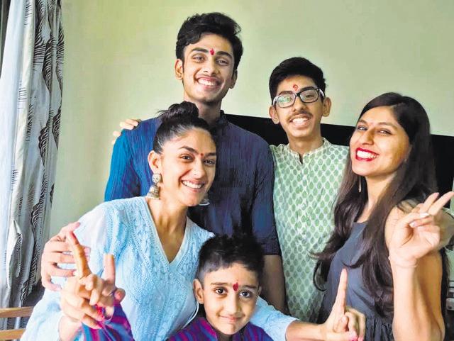 Raksha Bandhan special: No one like a brother | Bollywood