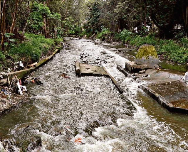 Fear of flash floods still haunts residents of Tangewala colony in Pune ...