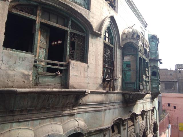 A cross-border love story: In Peshawar, efforts to pay tribute to a ...