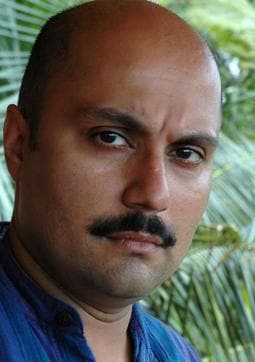 HT reviewer Vivek Menezes picks his best read of 2020 | Hindustan Times