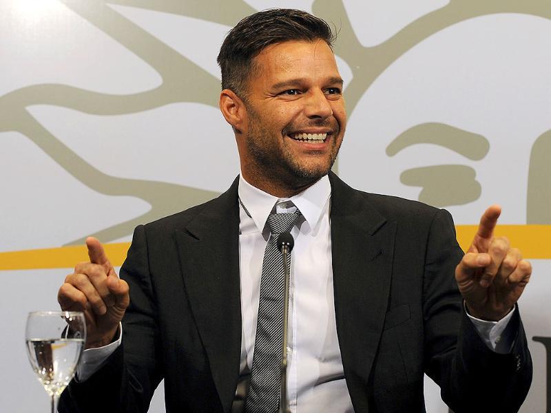 Humour game on point: Ricky Martin's brilliant response to death hoax ...