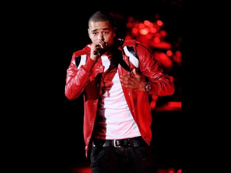 Drake wins first Grammy for best rap album award for Take Care ...