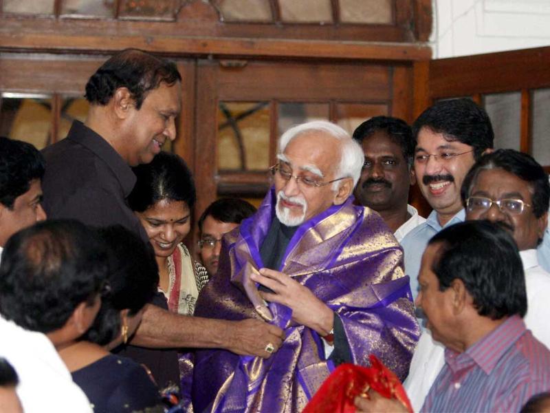 Hamid Ansari takes oath for his second term as Vice-Prez | Hindustan Times