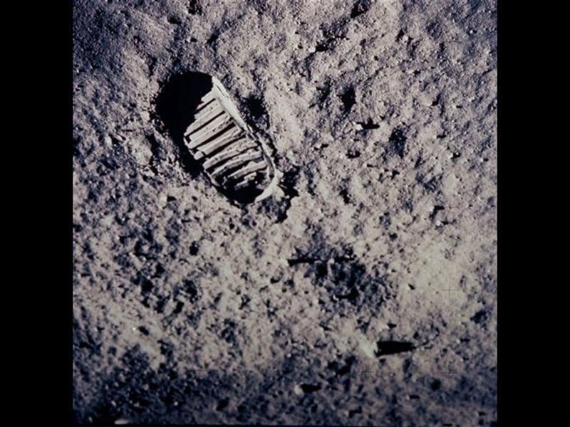 How fast Moon dust piles up discovered | World News