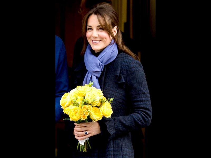 Kate’s first official portrait unveiled, gets mixed reviews | Hindustan ...