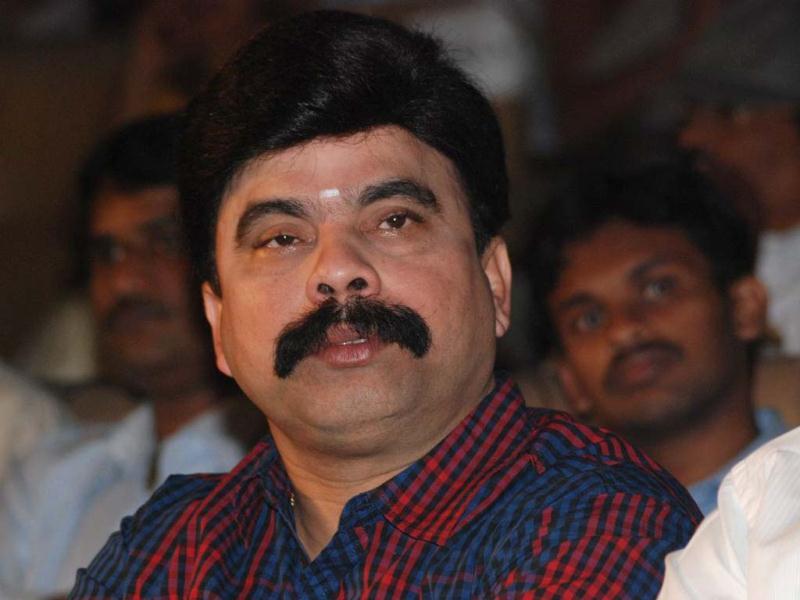 Tamil 'Powerstar' Srinivasan arrested | Hindustan Times