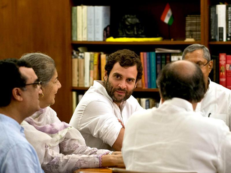 Rahul tackles party groupism | Mumbai news