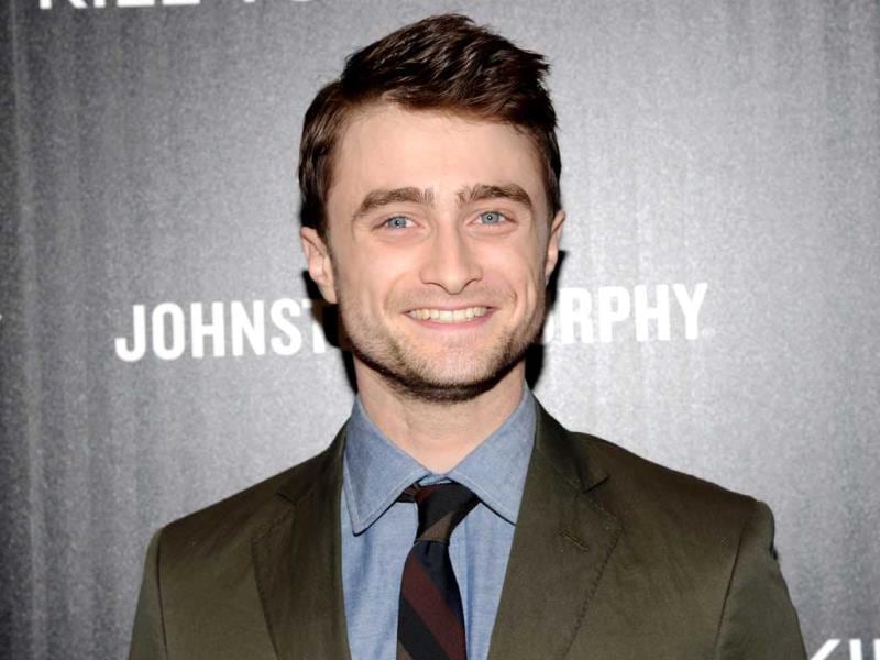 Daniel Radcliffe debuts rapping skills on TV show | Hollywood