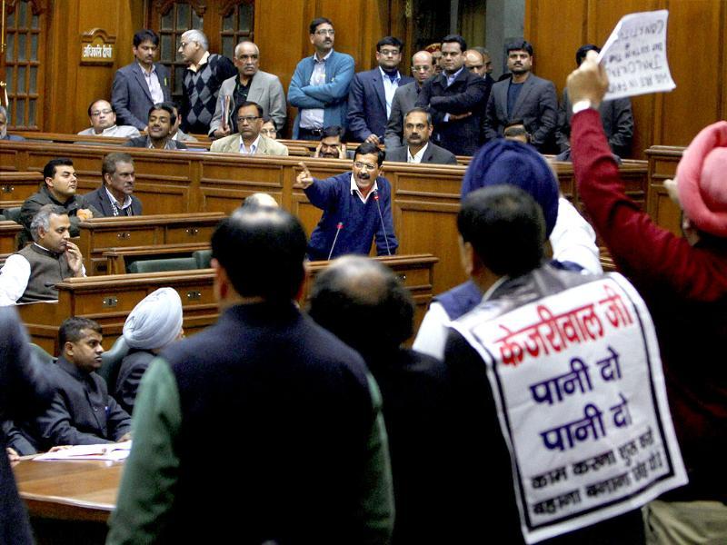 Arvind Kejriwal makes Narendra Modi his rival No 1 | Hindustan Times