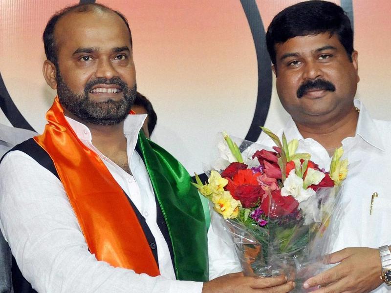 Former JD(U) MP Sabir Ali re-inducted in BJP - Hindustan Times