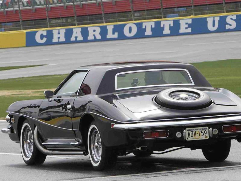 Last car driven by Elvis Presley on display in North Carolina ...