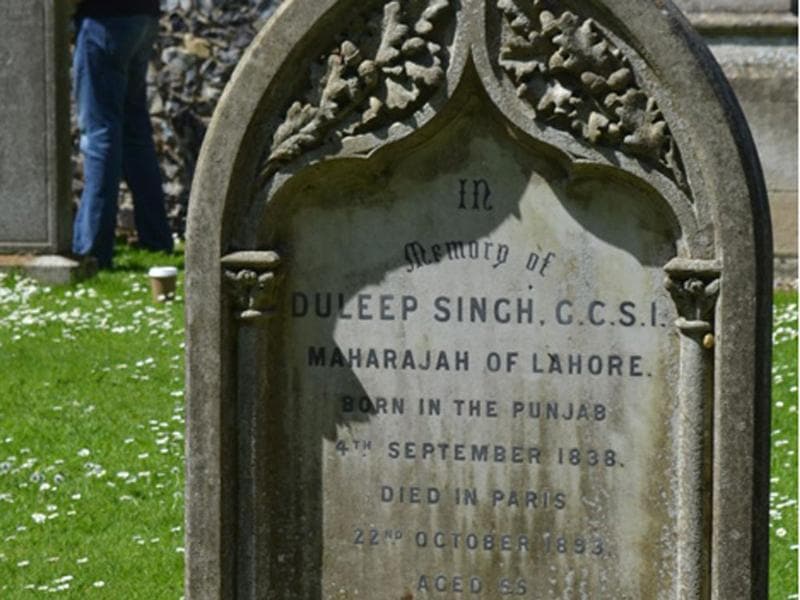 dalip singh grave