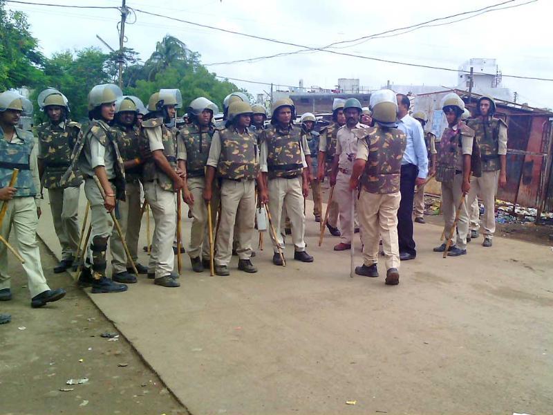 33 IPS officers transferred in Uttar Pradesh | Latest News India