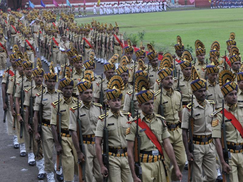 Madhya Pradesh has just 112 police personnel per lakh population ...