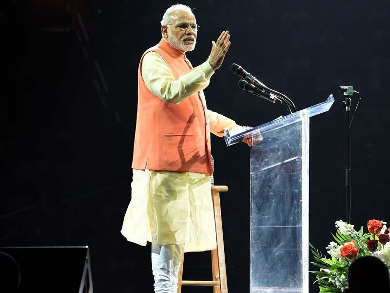 It's power to bureaucrats in Narendra Modi govt | Hindustan Times
