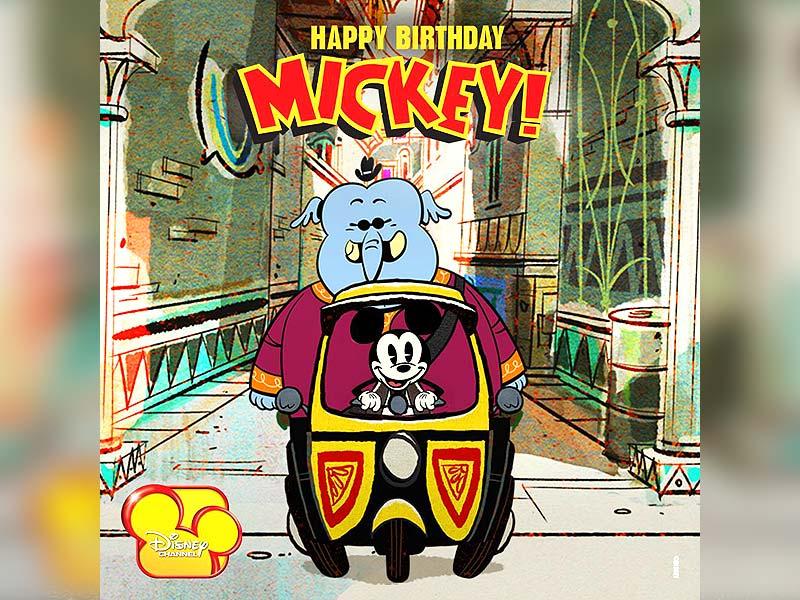 After riding an auto rickshaw, Mickey Mouse to groove to Tu Mere Agal ...