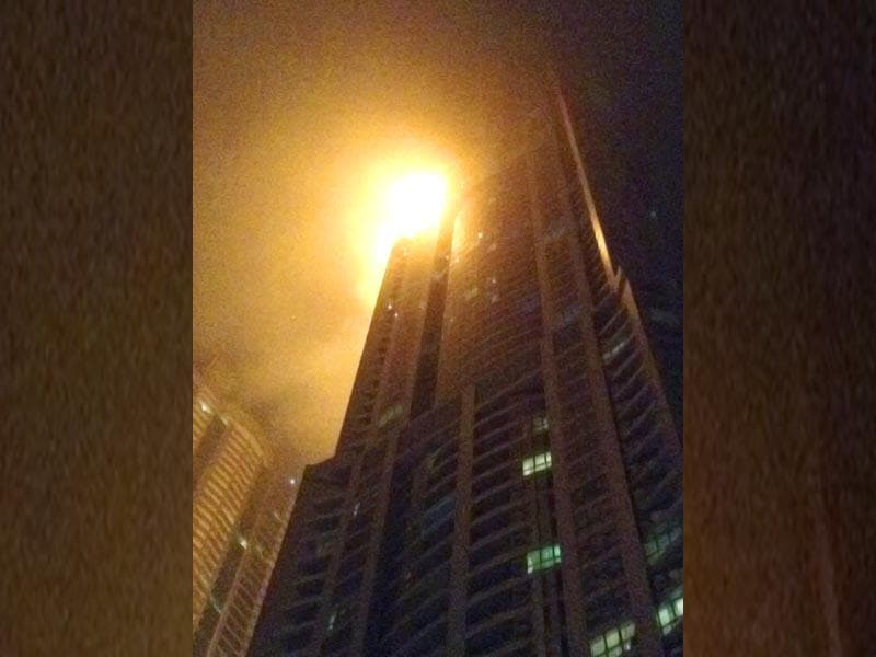 Fire races up high-rise Dubai tower, but claims no lives | World News