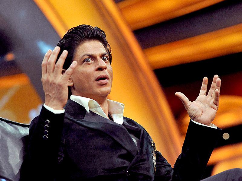 Shah Rukh Khan braves muscular pain, shoots for Fan despite injury ...