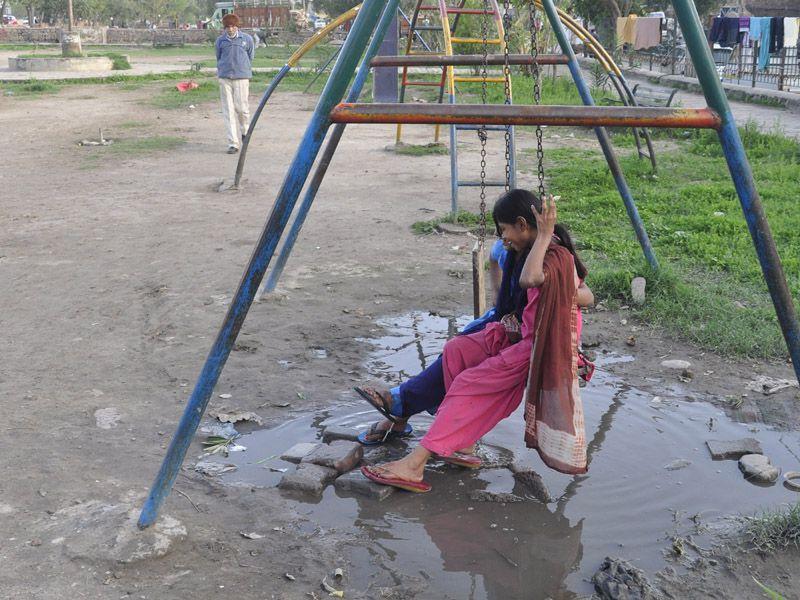 Pathetic condition of parks keeps visitors away; swings, lights ...