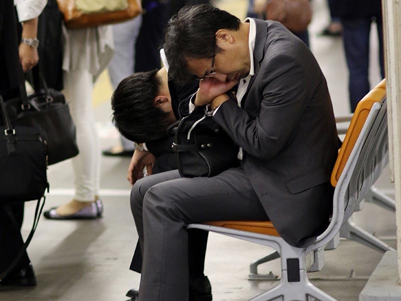 Working to death in Japan: Health warning over 'no overtime' law ...
