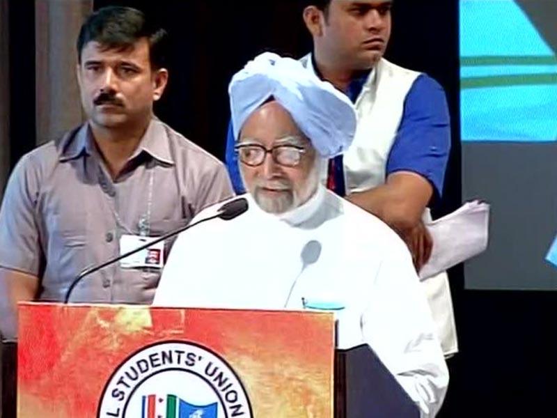 Sunil Bohra to make film on Manmohan Singh | Bollywood