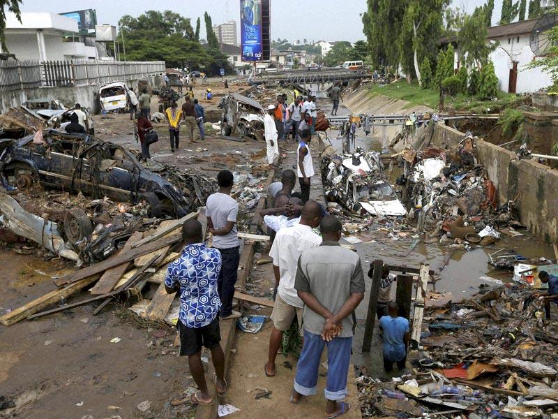 More than 150 killed in Ghana petrol station blast, floods | World News