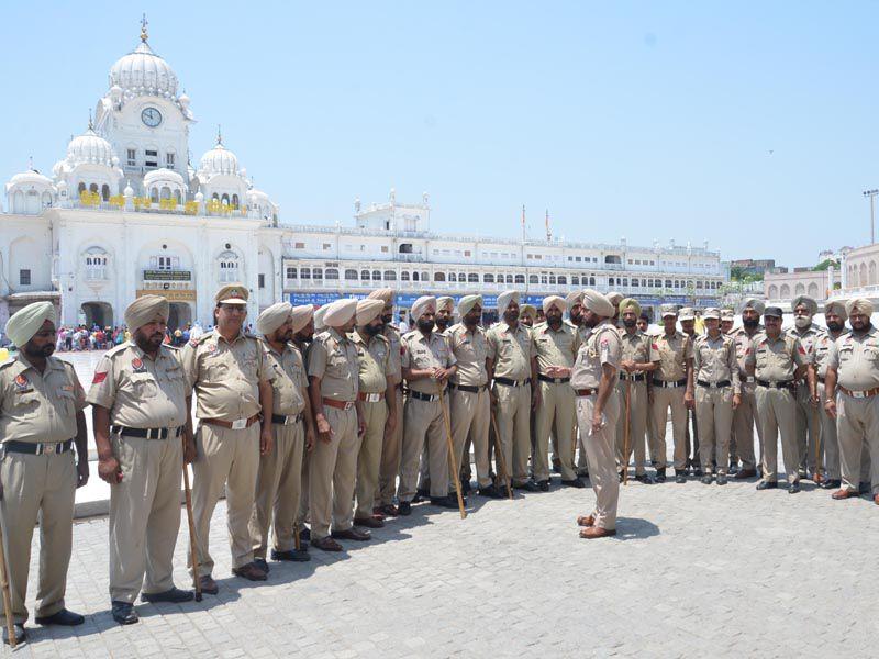 Two IPS officers set to get DGP rank | Hindustan Times