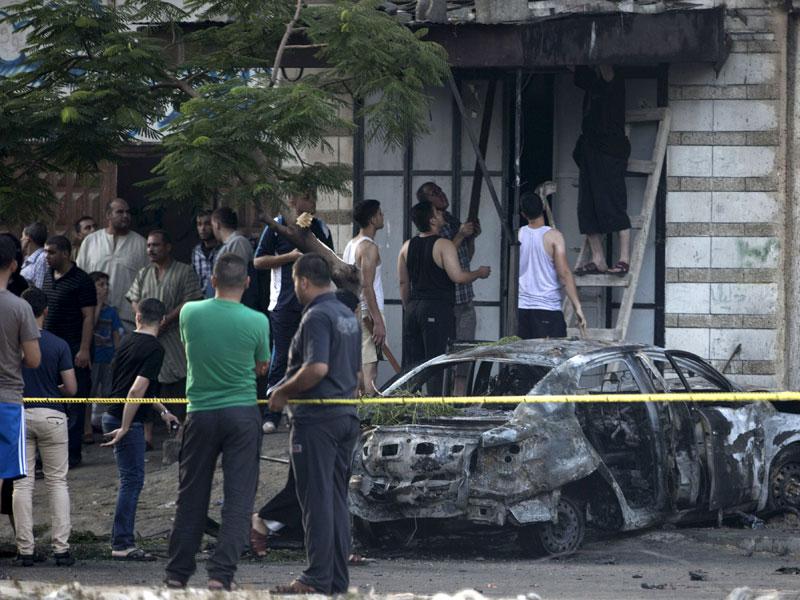 Bombs destroy cars belonging to Hamas, Islamic Jihad members | World News