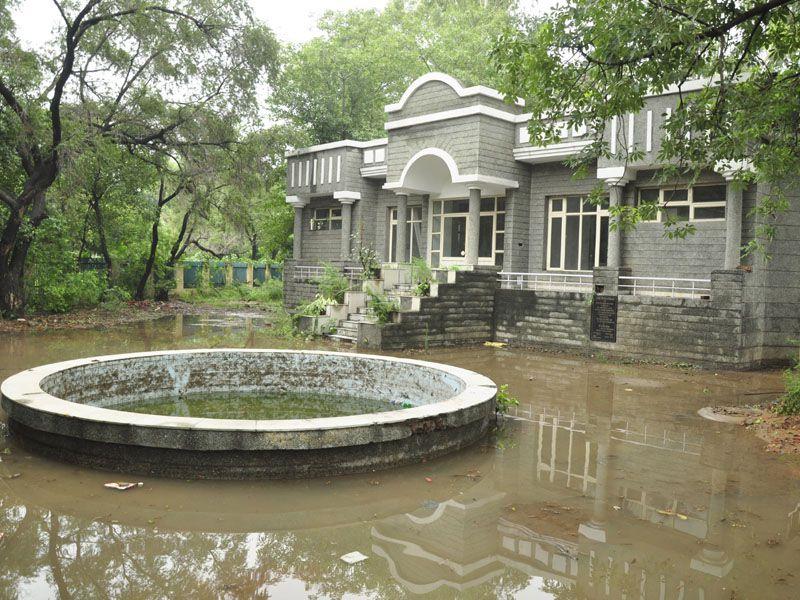 Ready for over 1 year, Rakh Bagh squash court yet to be opened ...