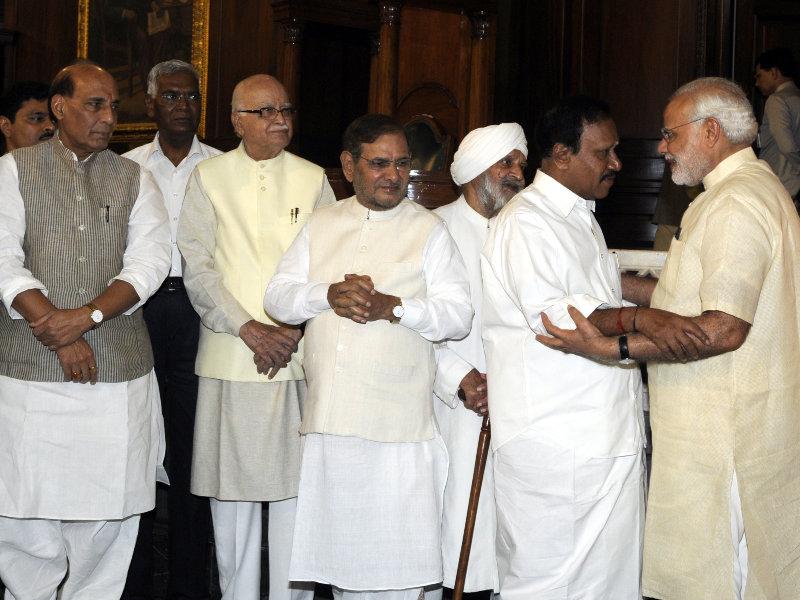 Differences between Cong and regional parties raise govt hopes | Latest ...