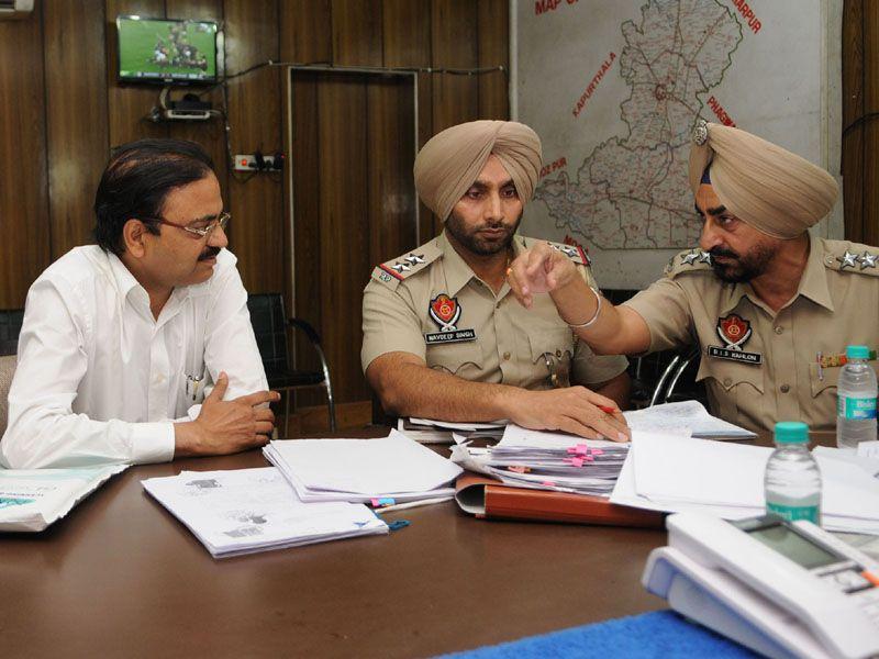 Kidney racket: Kingpin and lab helper accuse hospital owner | Hindustan ...