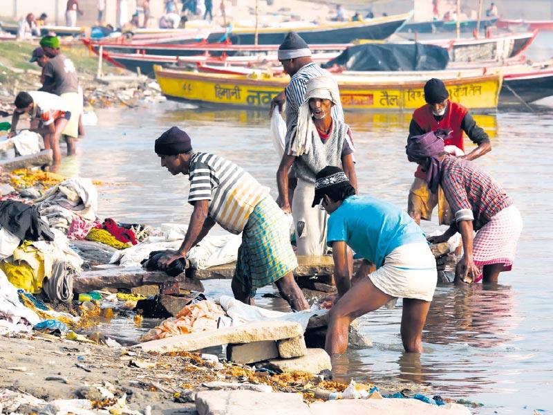 Foreign tourists ask PM Modi to make Varanasi filth-free | India News