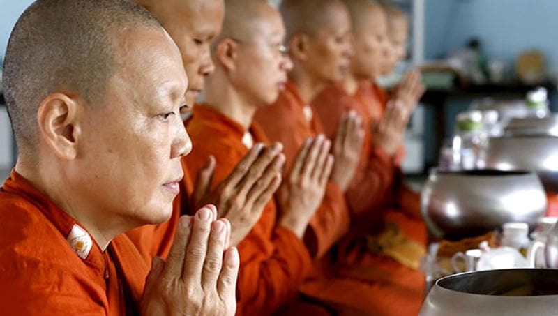 Relics of the Buddha’s chief disciples exhibited in Sanchi | Hindustan ...