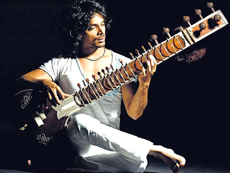 On a different note: Practising yoga to the sound of music | Hindustan ...