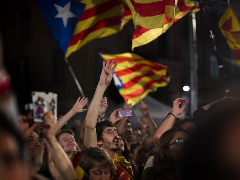 Victorious Catalan separatists claim mandate to break with Spain ...
