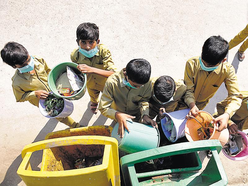 Cleanliness drive reborn in Noida | Hindustan Times