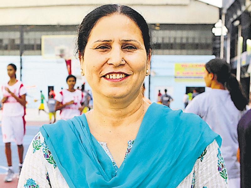 Play for the pride of country: Suman Sharma, first woman Arjuna awardee ...