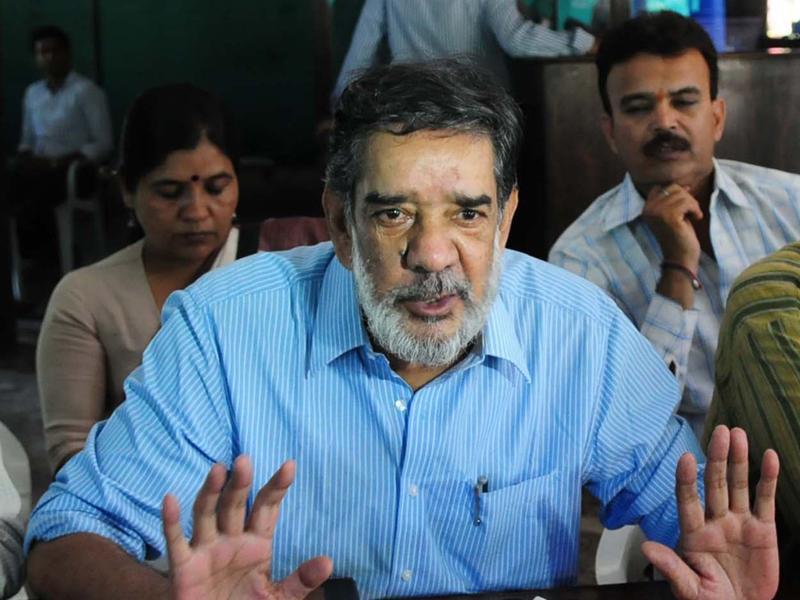 Rajesh Joshi announces returning of Sahitya Akademi award | Hindustan Times