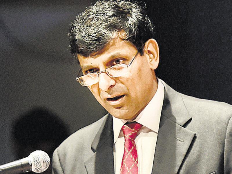RBI chief Rajan urges IMF to act against ‘extreme’ policies - Hindustan ...