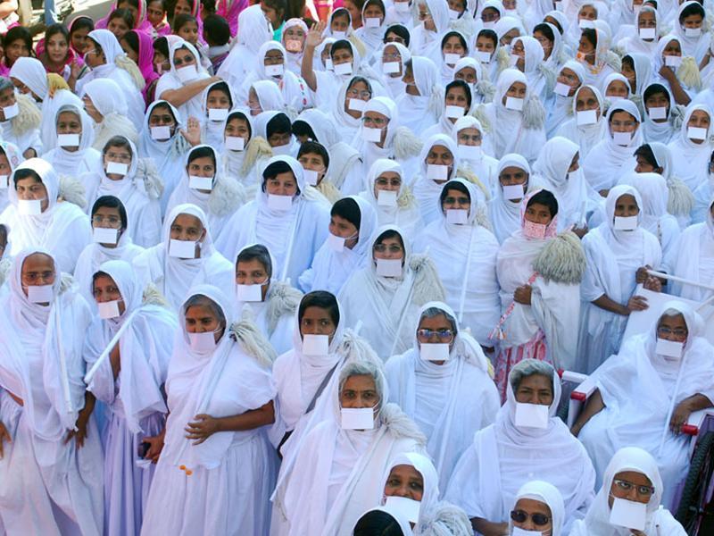 Jain monk seeks eight months to walk to Gujarat court | Latest News India