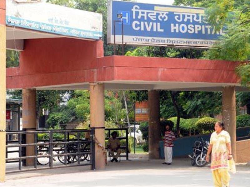 Rs 14 lakh spent, rooms still locked at civil hospital | Hindustan Times
